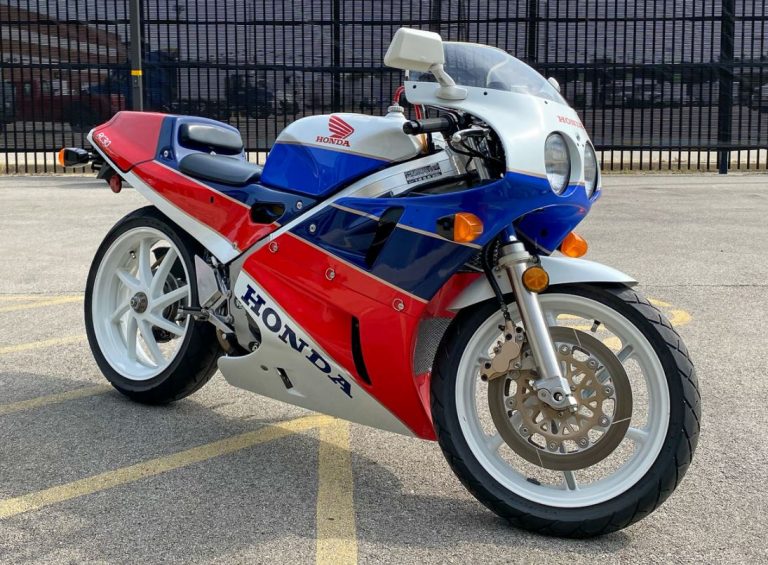 1990 Honda RC30 – Iconic Motorbike Auctions