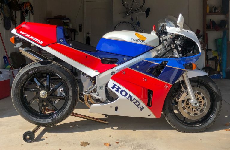 1988 Honda RC30 – Iconic Motorbike Auctions