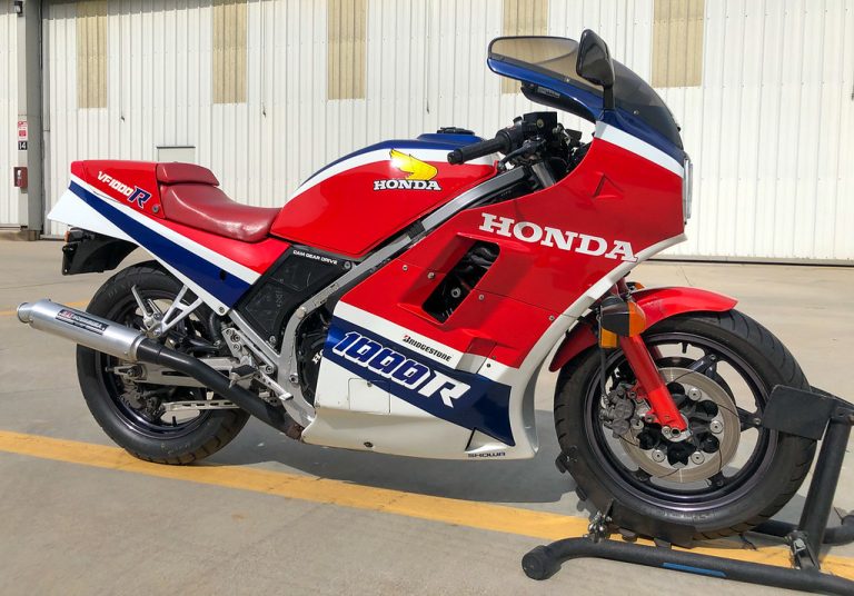 1985 Honda VF1000R – Iconic Motorbike Auctions
