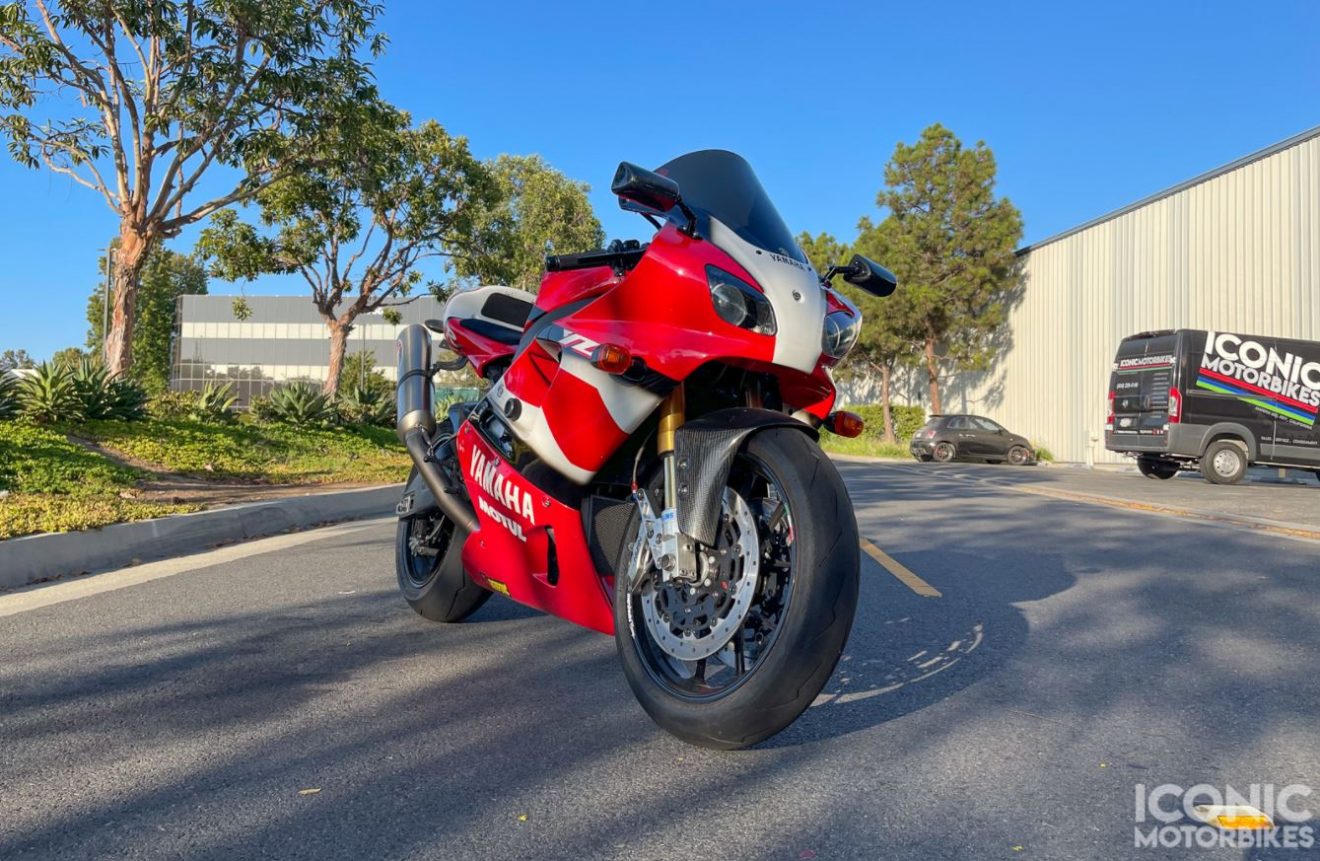 1999 Yamaha R7 OW-02 – Iconic Motorbike Auctions