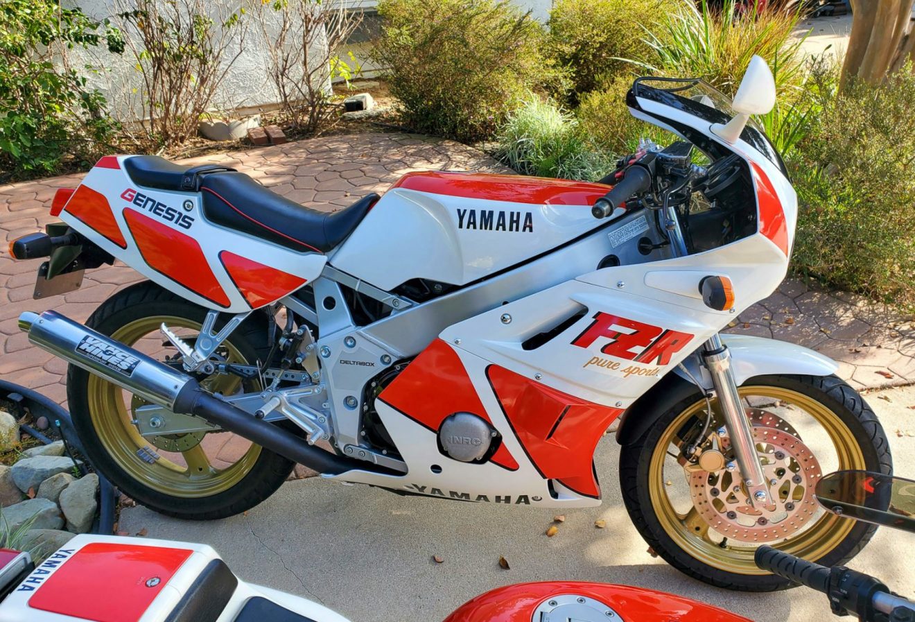 1988 Yamaha FZR400 – Iconic Motorbike Auctions