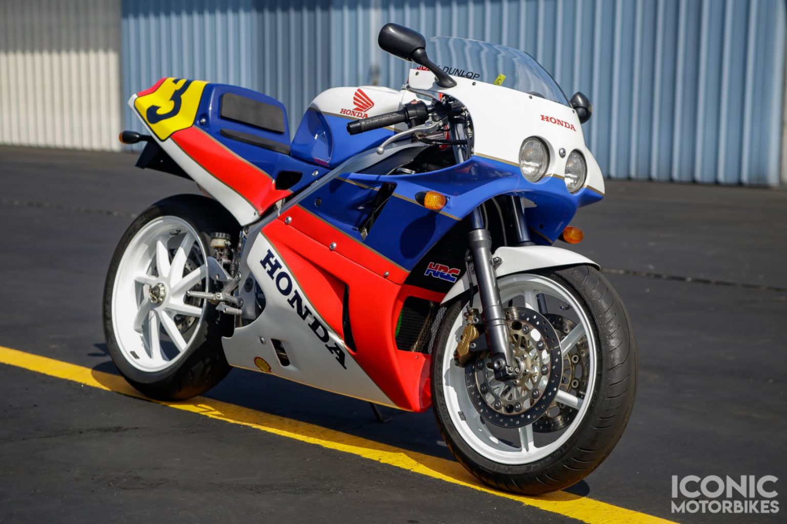1994 Honda VFR750F Custom (RC30 Tribute) – Iconic Motorbike Auctions