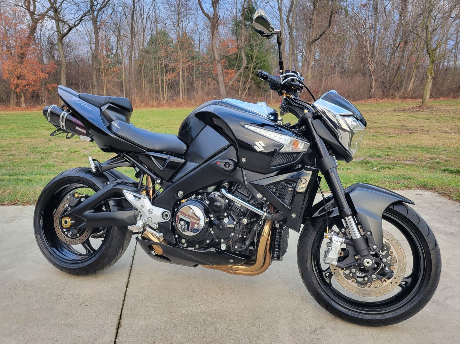 Suzuki – Iconic Motorbike Auctions