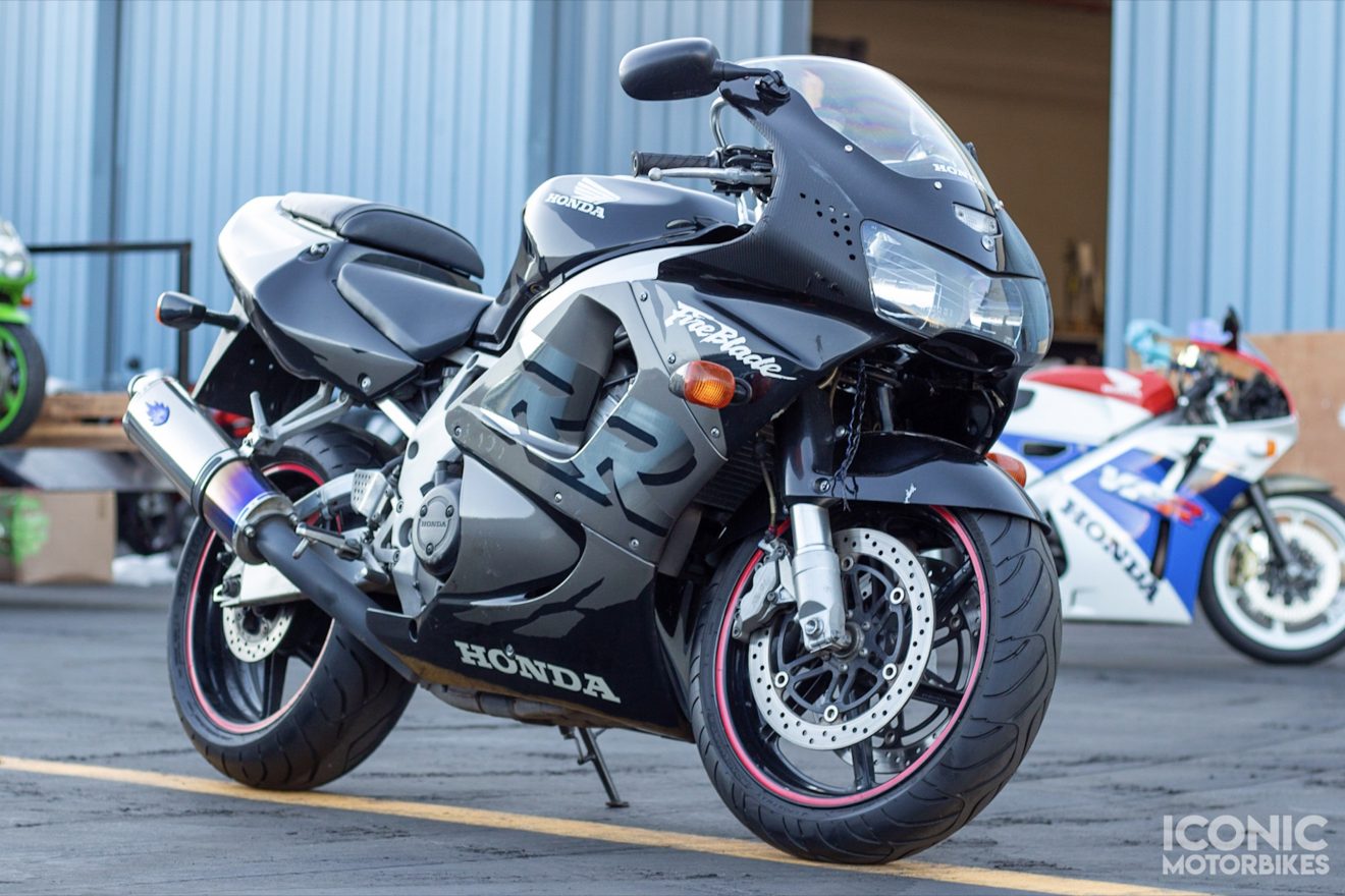 1998 Honda CBR900RR – Iconic Motorbike Auctions