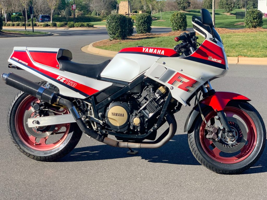 1985 Yamaha FZ750 – Iconic Motorbike Auctions