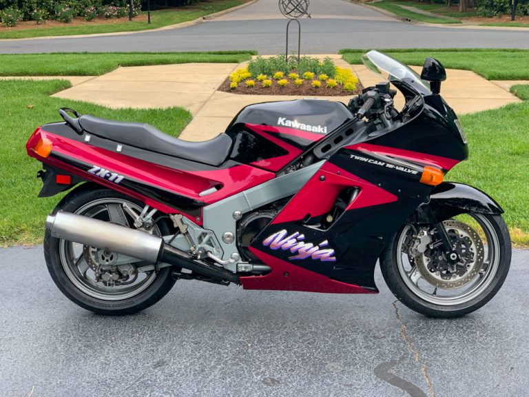 1991 Kawasaki Ninja ZX-11 – Iconic Motorbike Auctions