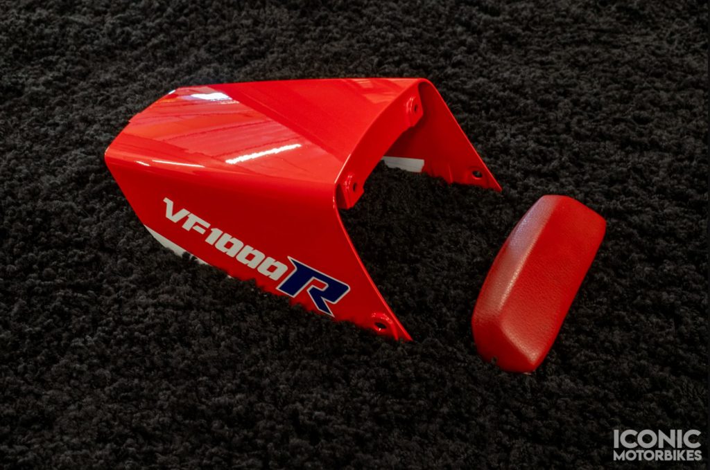 Honda VF1000R Rear Cowl and Seat Back (NOS) – Iconic Motorbike Auctions