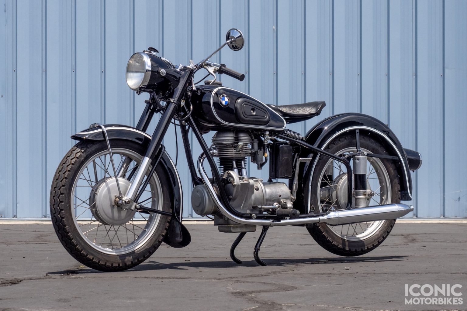 1954 BMW R25/3 – Iconic Motorbike Auctions