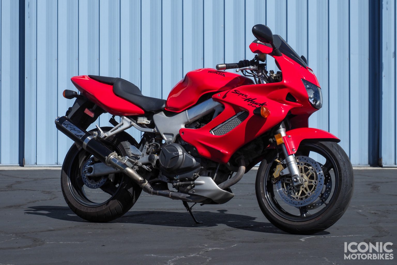 No Reserve – 1998 Honda Superhawk VTR1000F – Iconic Motorbike Auctions