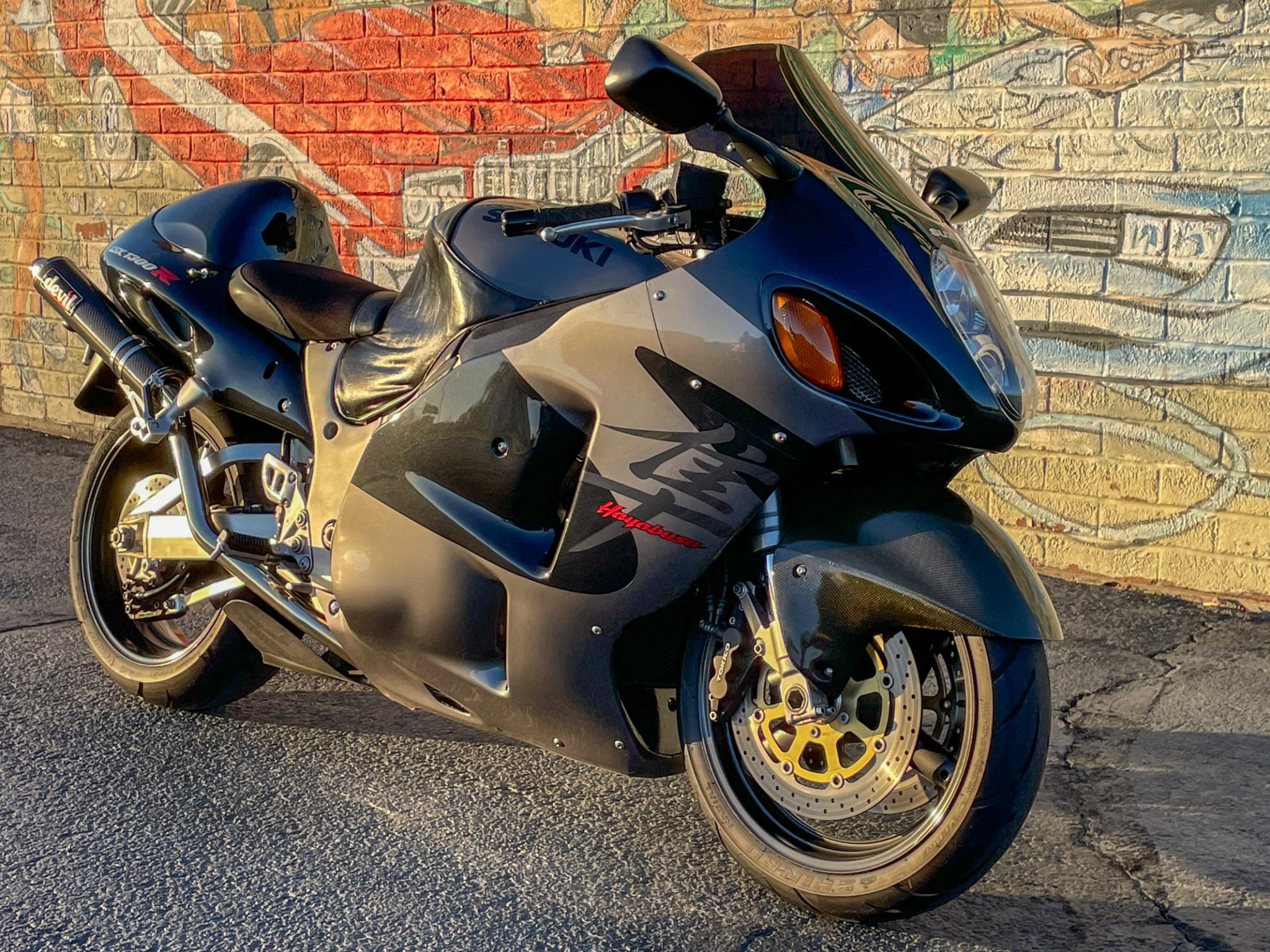 No Reserve 1999 Suzuki Hayabusa Iconic Motorbike Auctions