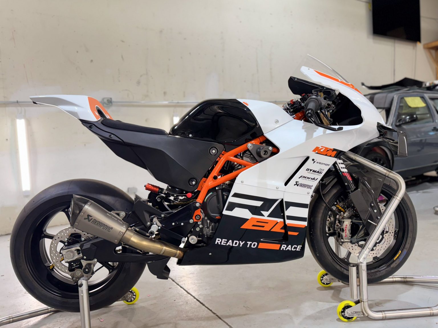 2024 KTM RC 8C with Zero Miles – Iconic Motorbike Auctions