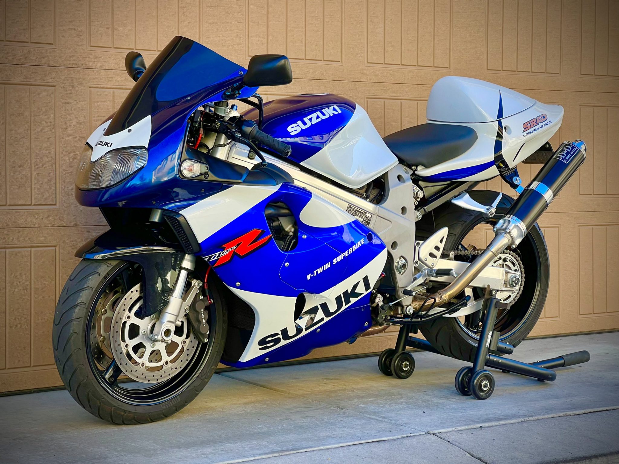 2001 Suzuki TL1000R – Iconic Motorbike Auctions