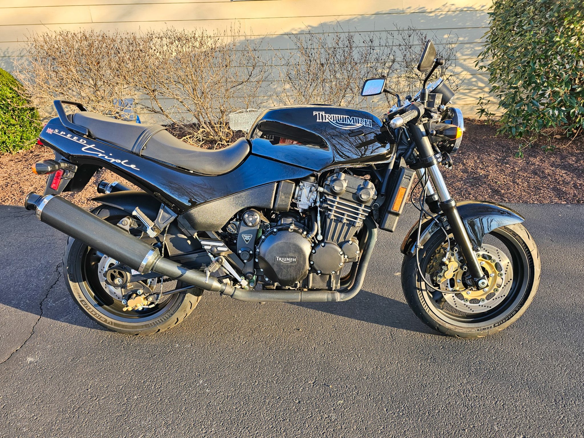 No Reserve – 1996 Triumph Speed Triple with 400 Miles – Iconic ...