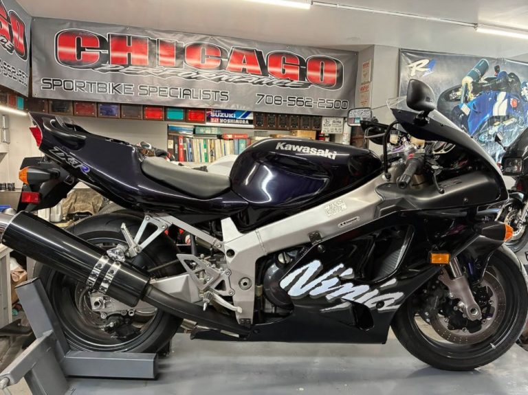 ZX-7 – Iconic Motorbike Auctions