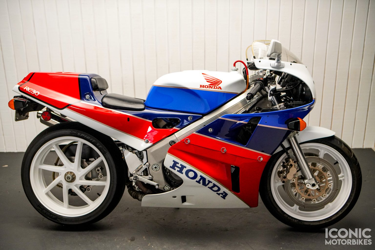 RC30 – Iconic Motorbike Auctions