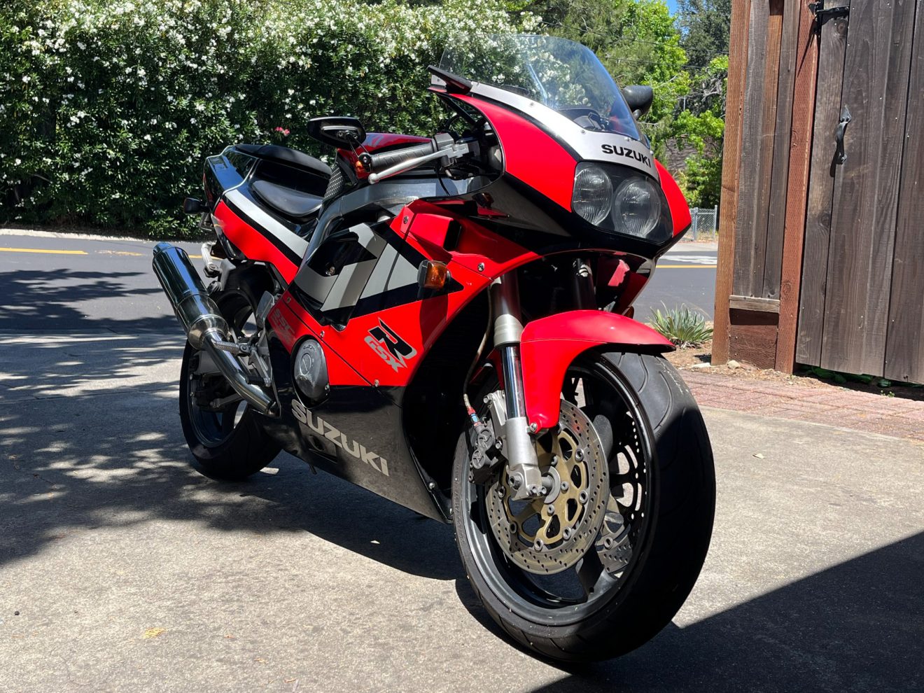 Iconic Motorbike Auctions – Powered by Bike-urious