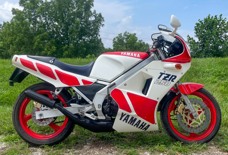 1985 Yamaha TZR250 – Iconic Motorbike Auctions