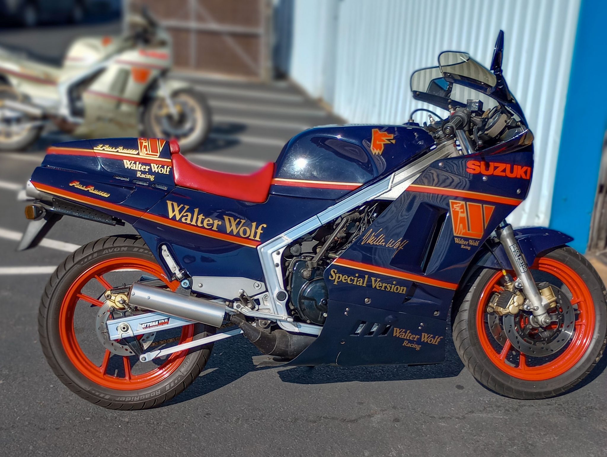 1985 Suzuki RG400 Gamma Walter Wolf – Iconic Motorbike Auctions