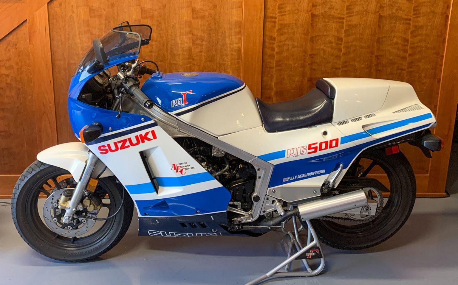 RG500 – Iconic Motorbike Auctions
