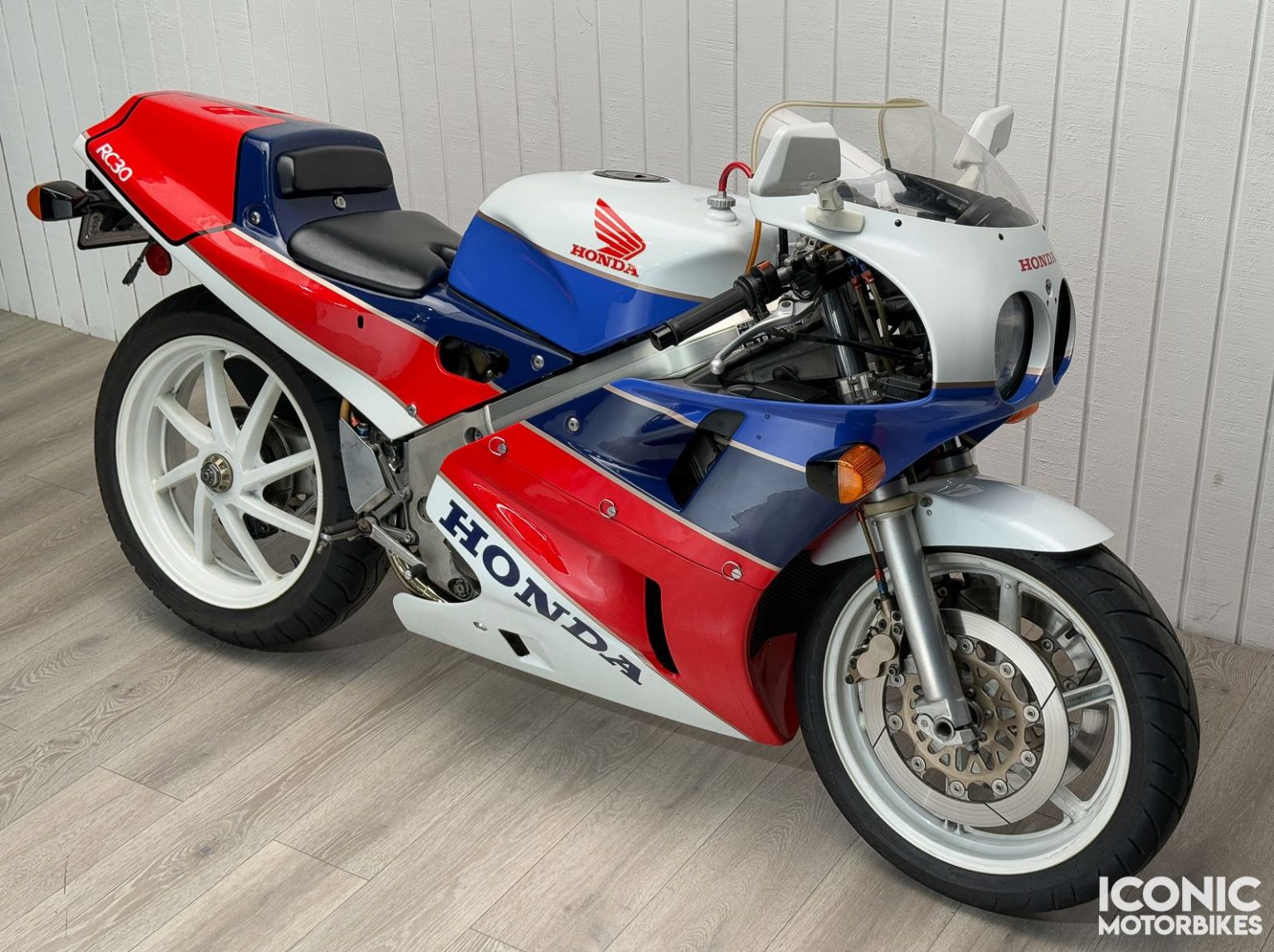 RC30 – Iconic Motorbike Auctions